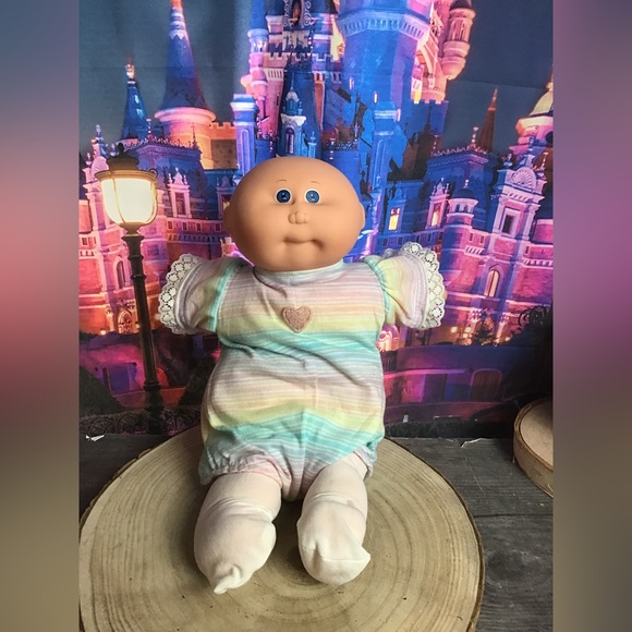 Toys | Vintage Cabbage Patch Kids 1982 Bald Blue Eyes Doll | Poshmark